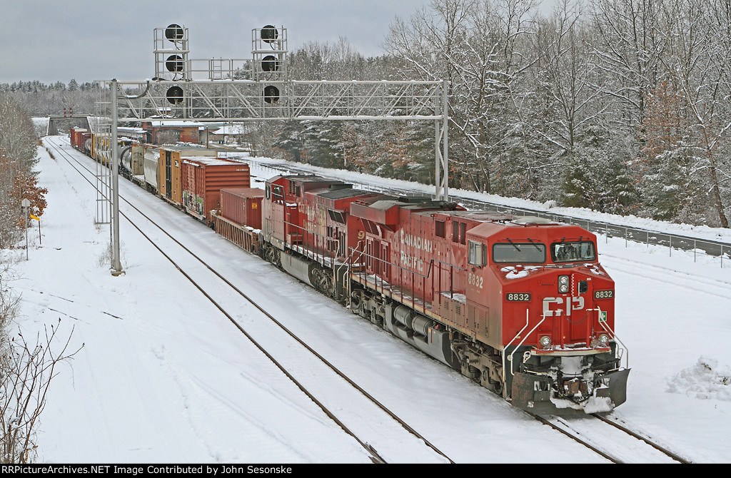 Canadian Pacific Railway, Train CP 252
